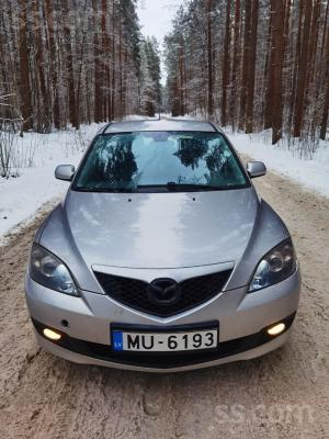 Mazda 3 2007 in Riga, with an engine capacity of 2.00 L and mileage of 258 thousand km for 1000 €, photo 7 on AUTOMOTO.COM.LV