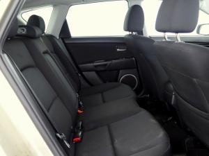 Mazda 3 2007 Tallina, ar dzinēja tilpumu 1.60 L un nobraukumu 146 tūkst. km par 799 €, foto 16 vietnē AUTOMOTO.COM.LV
