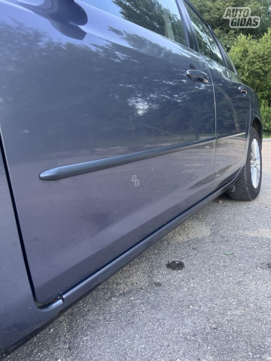 Mazda 3 2008 Kauņa, ar dzinēja tilpumu 1.60 L un nobraukumu 200 tūkst. km par 1000 €, foto 7 vietnē AUTOMOTO.COM.LV