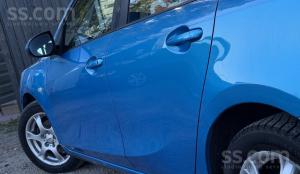 Mazda 3 2009 in Riga, with an engine capacity of 1.60 L and mileage of 333 thousand km for 1590 €, photo 7 on AUTOMOTO.COM.LV