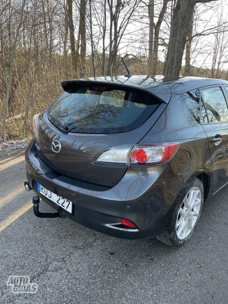 Mazda 3 2012 in Radviliskis, with an engine capacity of 1.60 L and mileage of 232 thousand km for 2950 €, photo 6 on AUTOMOTO.COM.LV