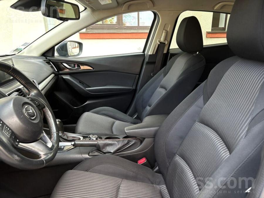 Mazda 3 2013 in Jelgava, with an engine capacity of 2.20 L and mileage of 165 thousand km for 900 €, photo 10 on AUTOMOTO.COM.LV