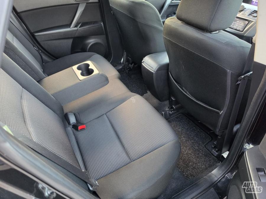 Mazda 3 2013 in Silute, with an engine capacity of 1.60 L and mileage of 236 thousand km for 2999 €, photo 17 on AUTOMOTO.COM.LV