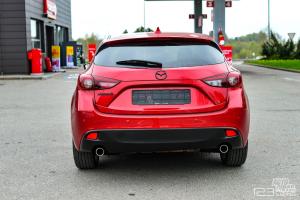 Mazda 3 2014 in Kretinga, with an engine capacity of 2.20 L and mileage of 226 thousand km for 8150 €, photo 7 on AUTOMOTO.COM.LV