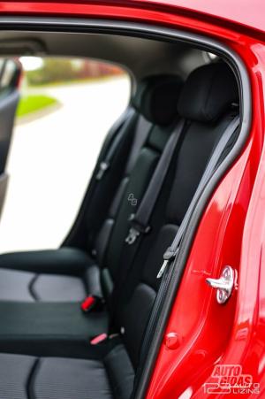 Mazda 3 2014 in Kretinga, with an engine capacity of 2.20 L and mileage of 226 thousand km for 8150 €, photo 11 on AUTOMOTO.COM.LV
