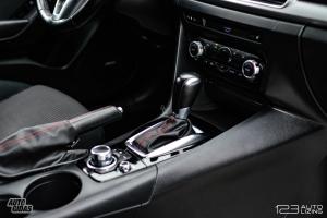 Mazda 3 2014 in Kretinga, with an engine capacity of 2.20 L and mileage of 226 thousand km for 8150 €, photo 15 on AUTOMOTO.COM.LV
