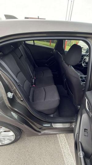 Mazda 3 2015 in Vilnius, with an engine capacity of 2.19 L and mileage of 0 thousand km for 3250 €, photo 11 on AUTOMOTO.COM.LV