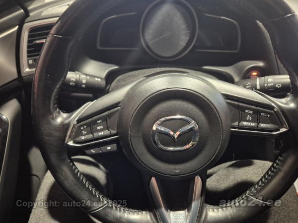 Mazda 3 2017 in Tallinn, with an engine capacity of 2.00 L and mileage of 104 thousand km for 11400 €, photo 5 on AUTOMOTO.COM.LV