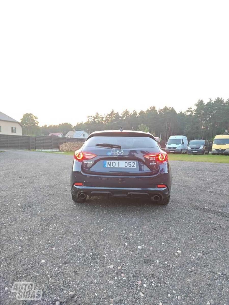 Mazda 3 2017 in Vilnius, with an engine capacity of 2.20 L and mileage of 250 thousand km for 10000 €, photo 7 on AUTOMOTO.COM.LV