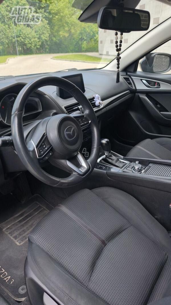 Mazda 3 2017 in Vilnius, with an engine capacity of 2.20 L and mileage of 250 thousand km for 10000 €, photo 8 on AUTOMOTO.COM.LV
