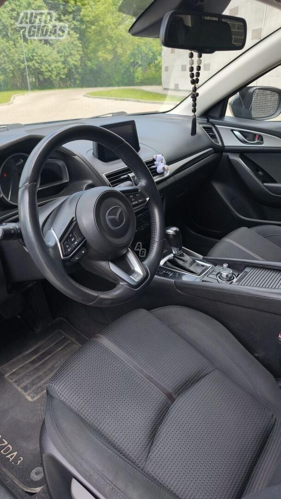 Mazda 3 2017 in Vilnius, with an engine capacity of 2.20 L and mileage of 250 thousand km for 10000 €, photo 9 on AUTOMOTO.COM.LV