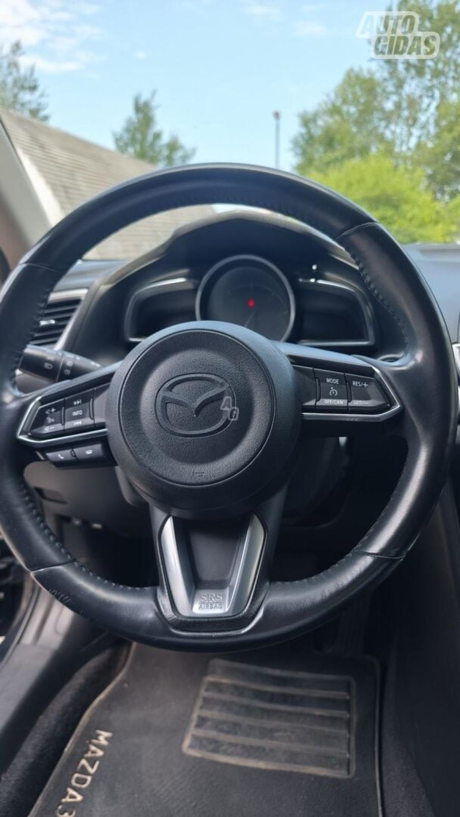 Mazda 3 2017 in Vilnius, with an engine capacity of 2.20 L and mileage of 250 thousand km for 10000 €, photo 10 on AUTOMOTO.COM.LV