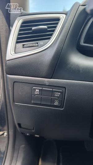 Mazda 3 2017 in Vilnius, with an engine capacity of 2.20 L and mileage of 250 thousand km for 10000 €, photo 11 on AUTOMOTO.COM.LV
