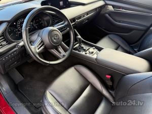 Mazda 3 2020 in Riga, with an engine capacity of 2.00 L and mileage of 52 thousand km for 20500 €, photo 6 on AUTOMOTO.COM.LV