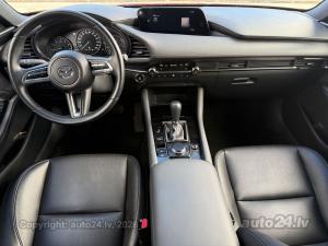 Mazda 3 2020 in Riga, with an engine capacity of 2.00 L and mileage of 52 thousand km for 20500 €, photo 11 on AUTOMOTO.COM.LV
