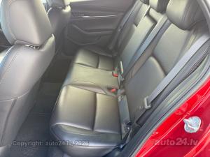 Mazda 3 2020 in Riga, with an engine capacity of 2.00 L and mileage of 52 thousand km for 20500 €, photo 12 on AUTOMOTO.COM.LV