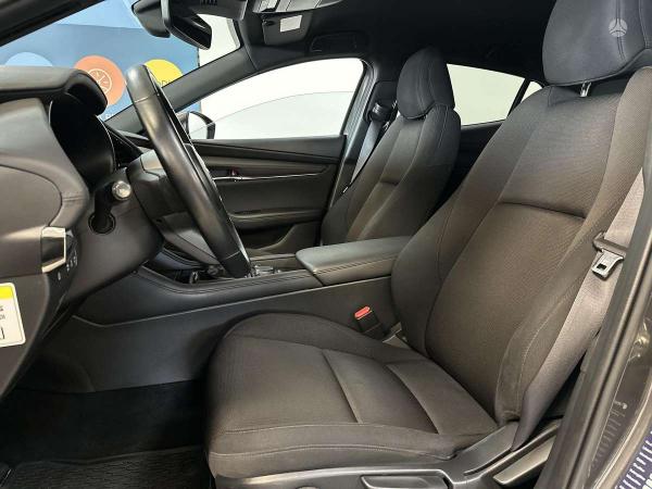 Mazda 3 2020 Viļņa, ar dzinēja tilpumu 2.00 L un nobraukumu 53 tūkst. km par 17500 €, foto 9 vietnē AUTOMOTO.COM.LV