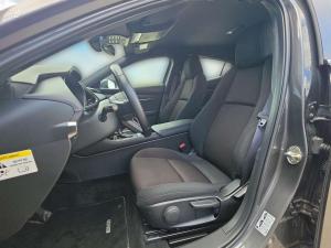 Mazda 3 2025 in Klaipeda, with an engine capacity of 2.50 L and mileage of 13 thousand km for 22491 €, photo 14 on AUTOMOTO.COM.LV
