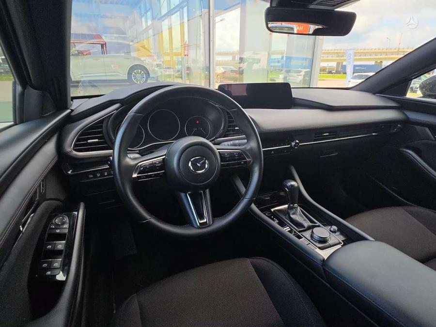 Mazda 3 2025 in Klaipeda, with an engine capacity of 2.50 L and mileage of 13 thousand km for 22491 €, photo 20 on AUTOMOTO.COM.LV