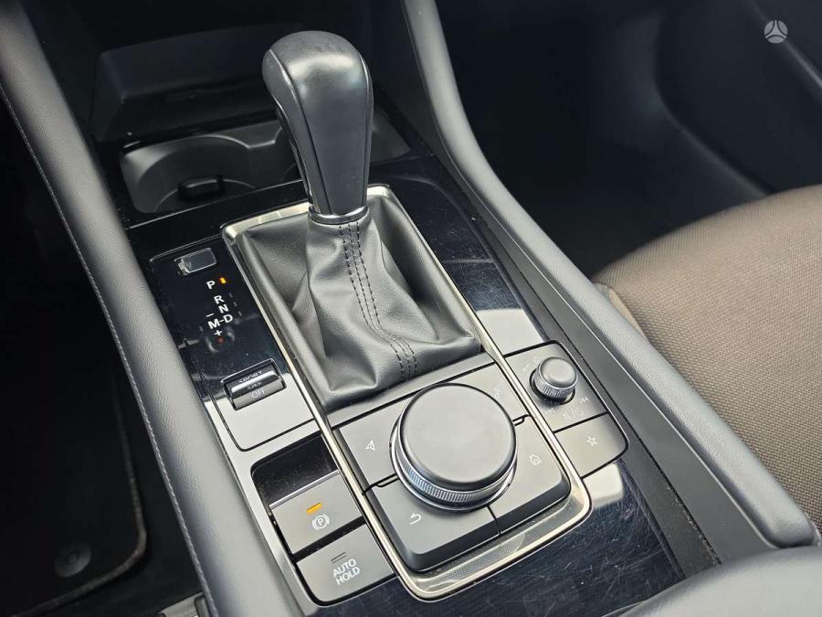 Mazda 3 2025 in Klaipeda, with an engine capacity of 2.50 L and mileage of 13 thousand km for 22491 €, photo 21 on AUTOMOTO.COM.LV