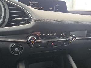 Mazda 3 2025 in Klaipeda, with an engine capacity of 2.50 L and mileage of 13 thousand km for 22491 €, photo 22 on AUTOMOTO.COM.LV