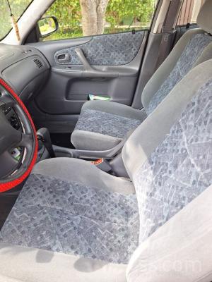 Sarkans Mazda 3 1999 Rīga, ar dzinēja tilpumu 1.50 L un nobraukumu 103 tūkst. km par 800 €, foto 6 vietnē AUTOMOTO.COM.LV
