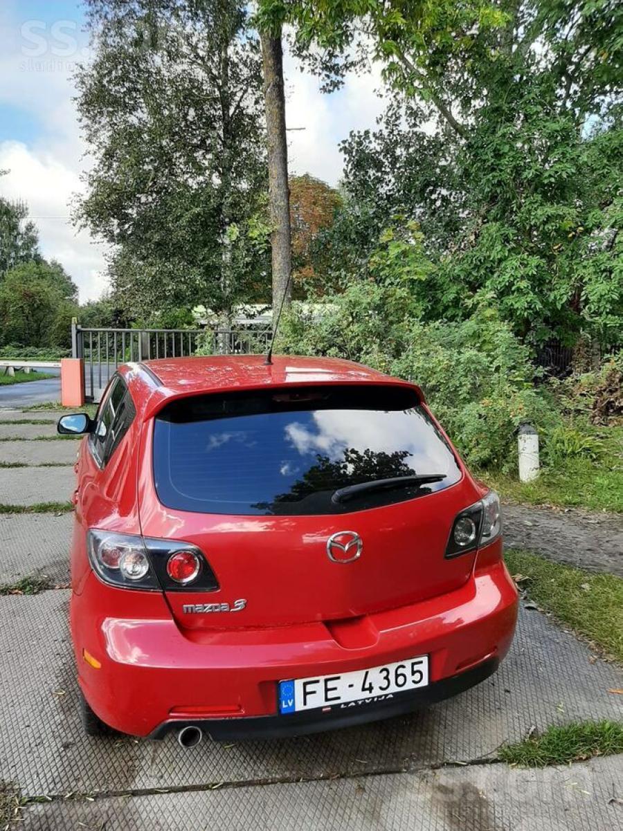 Sarkans Mazda 3 2004 Rīga, ar dzinēja tilpumu 2.00 L un nobraukumu 0 tūkst. km par 1100 €, foto 3 vietnē AUTOMOTO.COM.LV