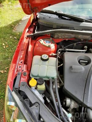 Sarkans Mazda 3 2004 Rīga, ar dzinēja tilpumu 2.00 L un nobraukumu 0 tūkst. km par 1100 €, foto 7 vietnē AUTOMOTO.COM.LV