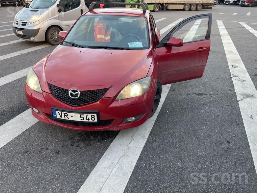 Red Mazda 3 2005 in Riga, with an engine capacity of 1.60 L and mileage of 148 thousand km for 801 €, photo 1 on AUTOMOTO.COM.LV