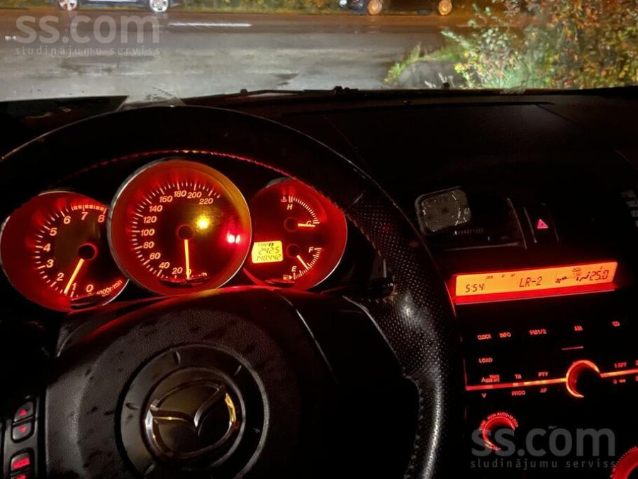 Red Mazda 3 2005 in Riga, with an engine capacity of 1.60 L and mileage of 148 thousand km for 801 €, photo 6 on AUTOMOTO.COM.LV