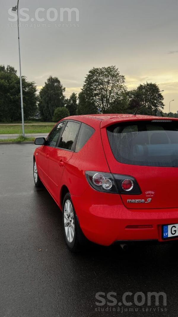 Sarkans Mazda 3 2006 Rīga, ar dzinēja tilpumu 1.60 L un nobraukumu 263 tūkst. km par 1000 €, foto 4 vietnē AUTOMOTO.COM.LV