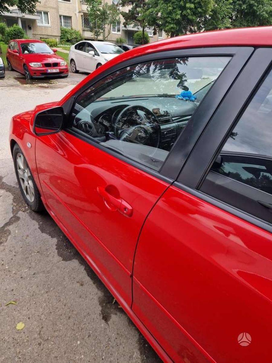 Sarkans Mazda 3 2007 Kauņa, ar dzinēja tilpumu 2.00 L un nobraukumu 274 tūkst. km par 1000 €, foto 6 vietnē AUTOMOTO.COM.LV