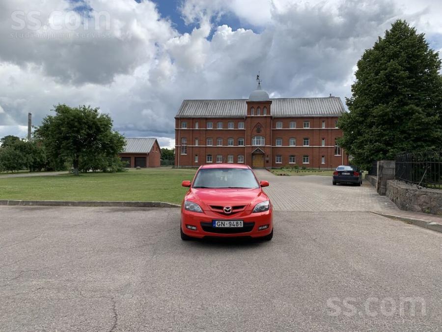 Red Mazda 3 2007 in Rezekne, with an engine capacity of 2.00 L and mileage of 157 thousand km for 1290 €, photo 3 on AUTOMOTO.COM.LV