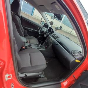Red Mazda 3 2008 in Tallinn, with an engine capacity of 1.60 L and mileage of 211 thousand km for 2150 €, photo 17 on AUTOMOTO.COM.LV