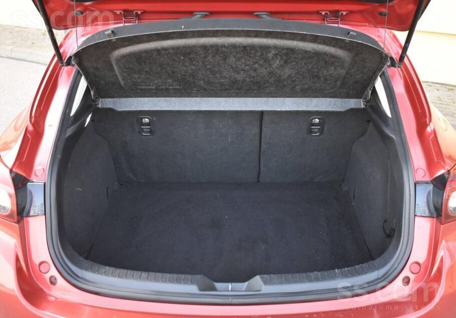 Sarkans Mazda 3 2013 Talsi, ar dzinēja tilpumu 2.20 L un nobraukumu 255 tūkst. km par 6000 €, foto 10 vietnē AUTOMOTO.COM.LV