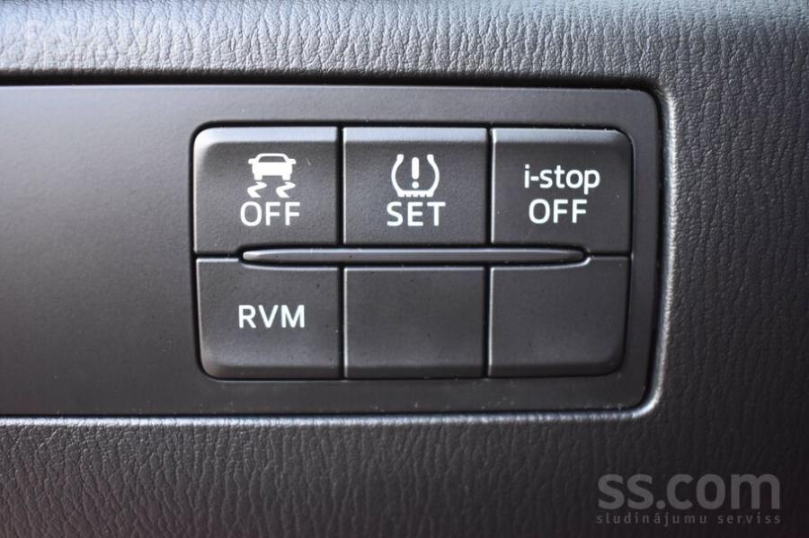Sarkans Mazda 3 2013 Talsi, ar dzinēja tilpumu 2.20 L un nobraukumu 255 tūkst. km par 6000 €, foto 13 vietnē AUTOMOTO.COM.LV