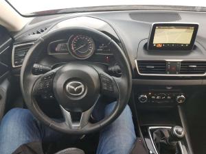 Sarkans Mazda 3 2014 Šauļi, ar dzinēja tilpumu 2.19 L un nobraukumu 246 tūkst. km par 4900 €, foto 12 vietnē AUTOMOTO.COM.LV