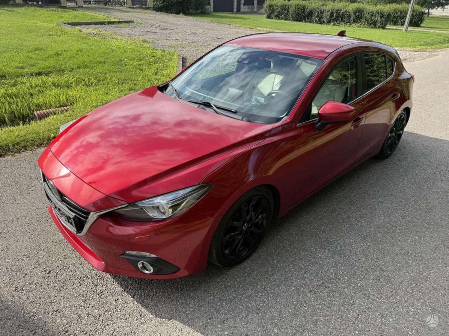 Red Mazda 3 2014 in Kaunas, with an engine capacity of 2.20 L and mileage of 298 thousand km for 5800 €, photo 4 on AUTOMOTO.COM.LV