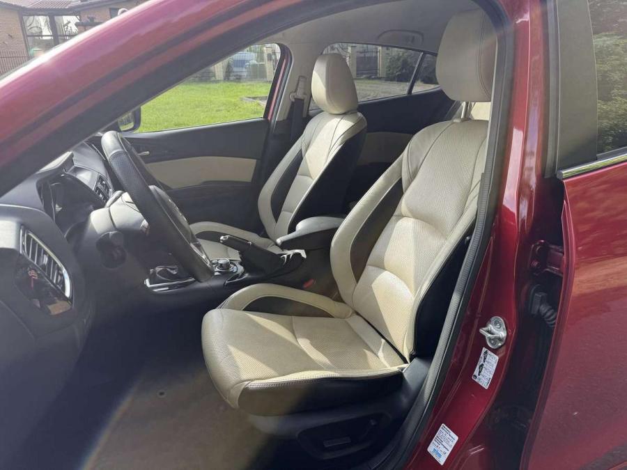 Red Mazda 3 2014 in Kaunas, with an engine capacity of 2.20 L and mileage of 298 thousand km for 5800 €, photo 14 on AUTOMOTO.COM.LV