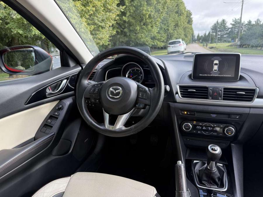 Red Mazda 3 2014 in Kaunas, with an engine capacity of 2.20 L and mileage of 298 thousand km for 5800 €, photo 15 on AUTOMOTO.COM.LV