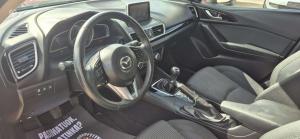 Red Mazda 3 2014 in Kaunas, with an engine capacity of 2.19 L and mileage of 245 thousand km for 2949 €, photo 7 on AUTOMOTO.COM.LV
