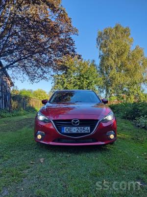 Sarkans Mazda 3 2014 Ventspils, ar dzinēja tilpumu 2.20 L un nobraukumu 169 tūkst. km par 4700 €, foto 3 vietnē AUTOMOTO.COM.LV