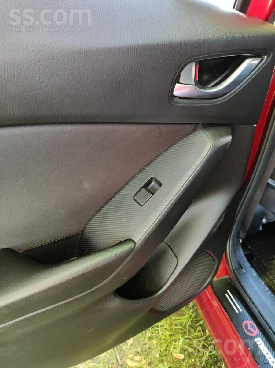 Sarkans Mazda 3 2014 Ventspils, ar dzinēja tilpumu 2.20 L un nobraukumu 169 tūkst. km par 4700 €, foto 10 vietnē AUTOMOTO.COM.LV
