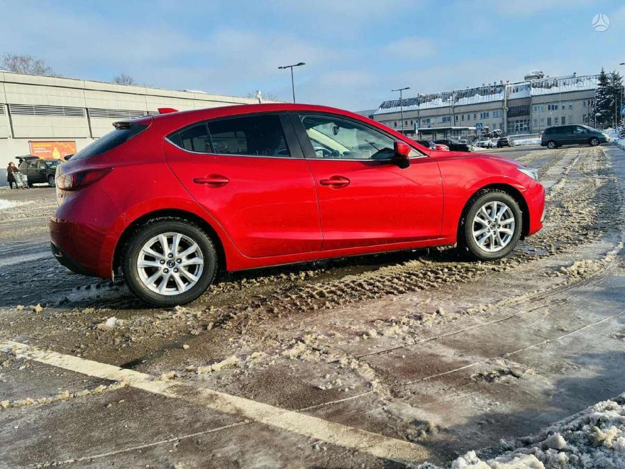 Sarkans Mazda 3 2015 Viļņa, ar dzinēja tilpumu 2.00 L un nobraukumu 120 tūkst. km par 8500 €, foto 2 vietnē AUTOMOTO.COM.LV