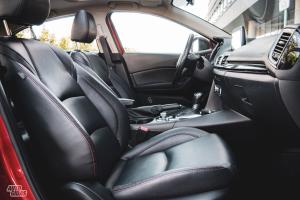 Red Mazda 3 2015 in Kaunas, with an engine capacity of 2.00 L and mileage of 150 thousand km for 8100 €, photo 14 on AUTOMOTO.COM.LV