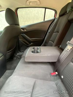 Sarkans Mazda 3 2015 Tallina, ar dzinēja tilpumu 2.00 L un nobraukumu 147 tūkst. km par 9500 €, foto 9 vietnē AUTOMOTO.COM.LV