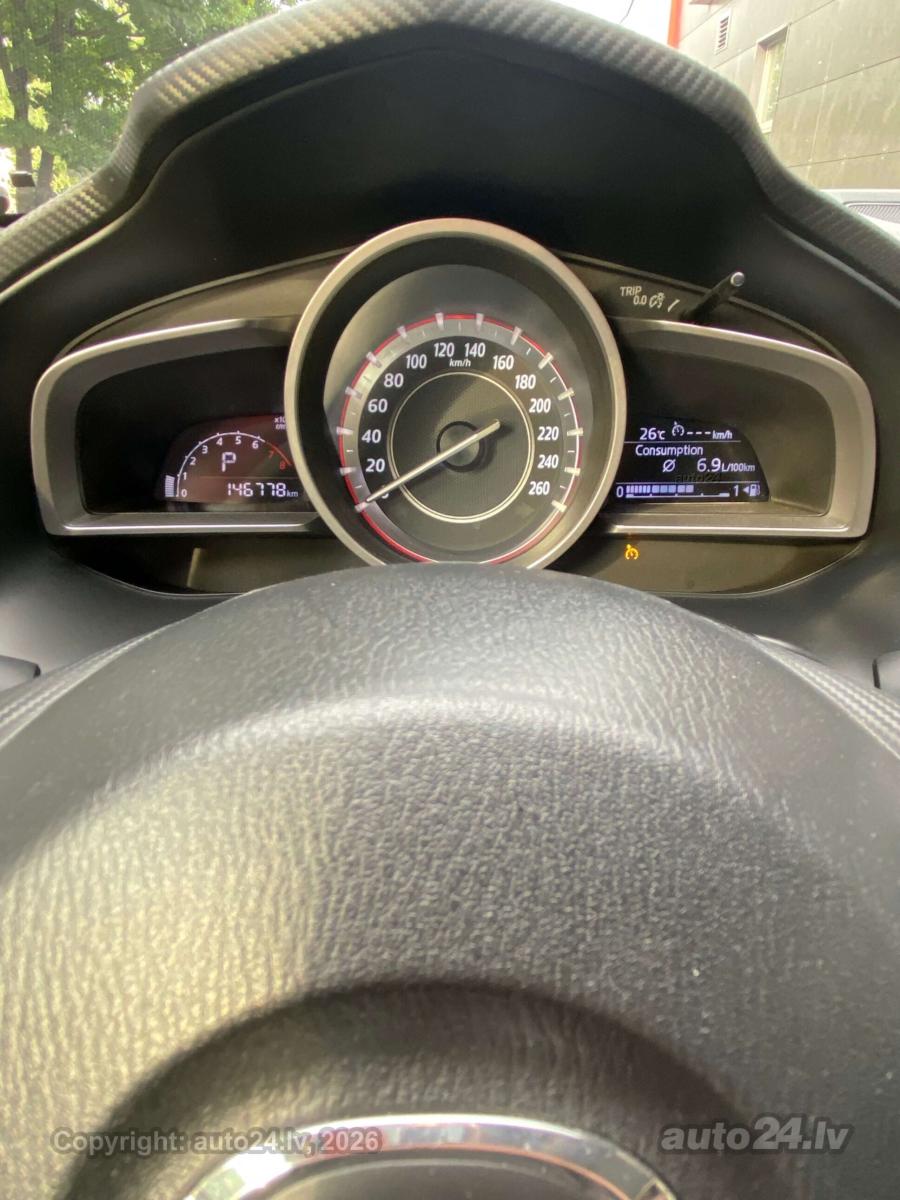 Sarkans Mazda 3 2015 Tallina, ar dzinēja tilpumu 2.00 L un nobraukumu 147 tūkst. km par 9500 €, foto 14 vietnē AUTOMOTO.COM.LV