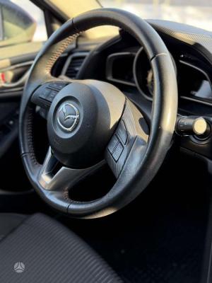 Sarkans Mazda 3 2016 Utena, ar dzinēja tilpumu 2.00 L un nobraukumu 245 tūkst. km par 10650 €, foto 18 vietnē AUTOMOTO.COM.LV
