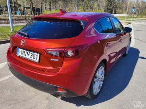 Red Mazda 3 2016 in Vilnius, with an engine capacity of 2.20 L and mileage of 184 thousand km for 7300 €, photo 4 on AUTOMOTO.COM.LV