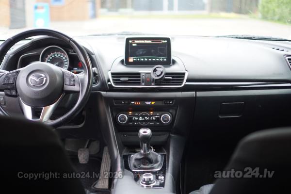 Sarkans Mazda 3 2016 Tallina, ar dzinēja tilpumu 2.00 L un nobraukumu 204 tūkst. km par 7900 €, foto 8 vietnē AUTOMOTO.COM.LV